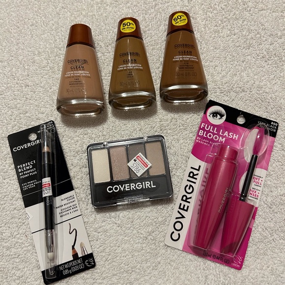 COVERGIRL | Makeup | Covergirl Face And Eye Makeup Set | Poshmark